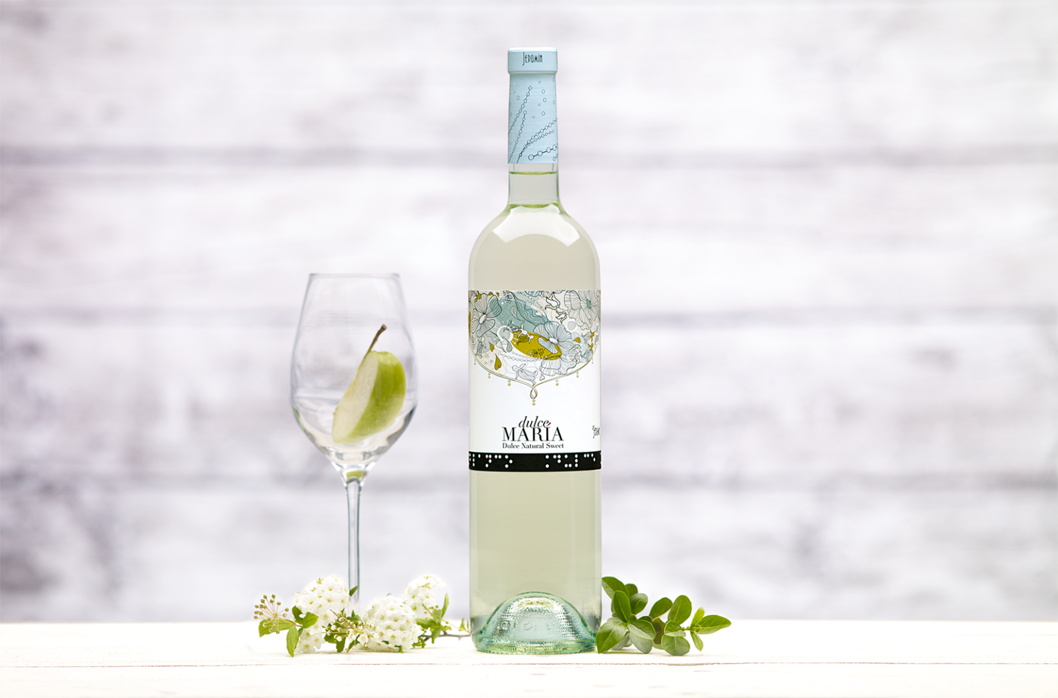 DULCE MARÍA, white wine – Packaging Of The World