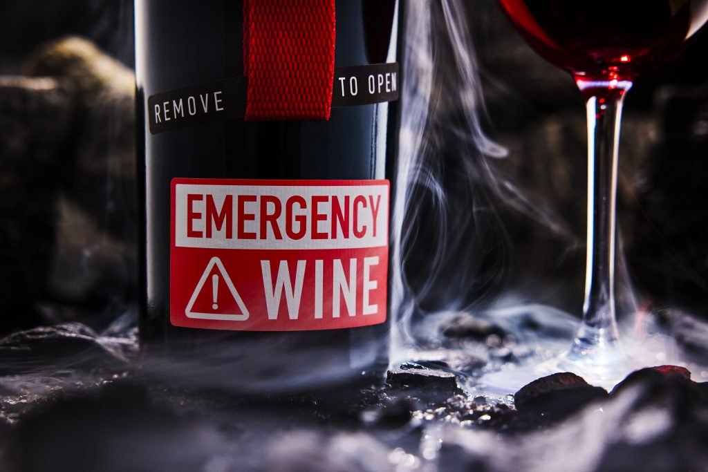 EMERGENCY WINE – Handmade limited edition – Packaging Of The World