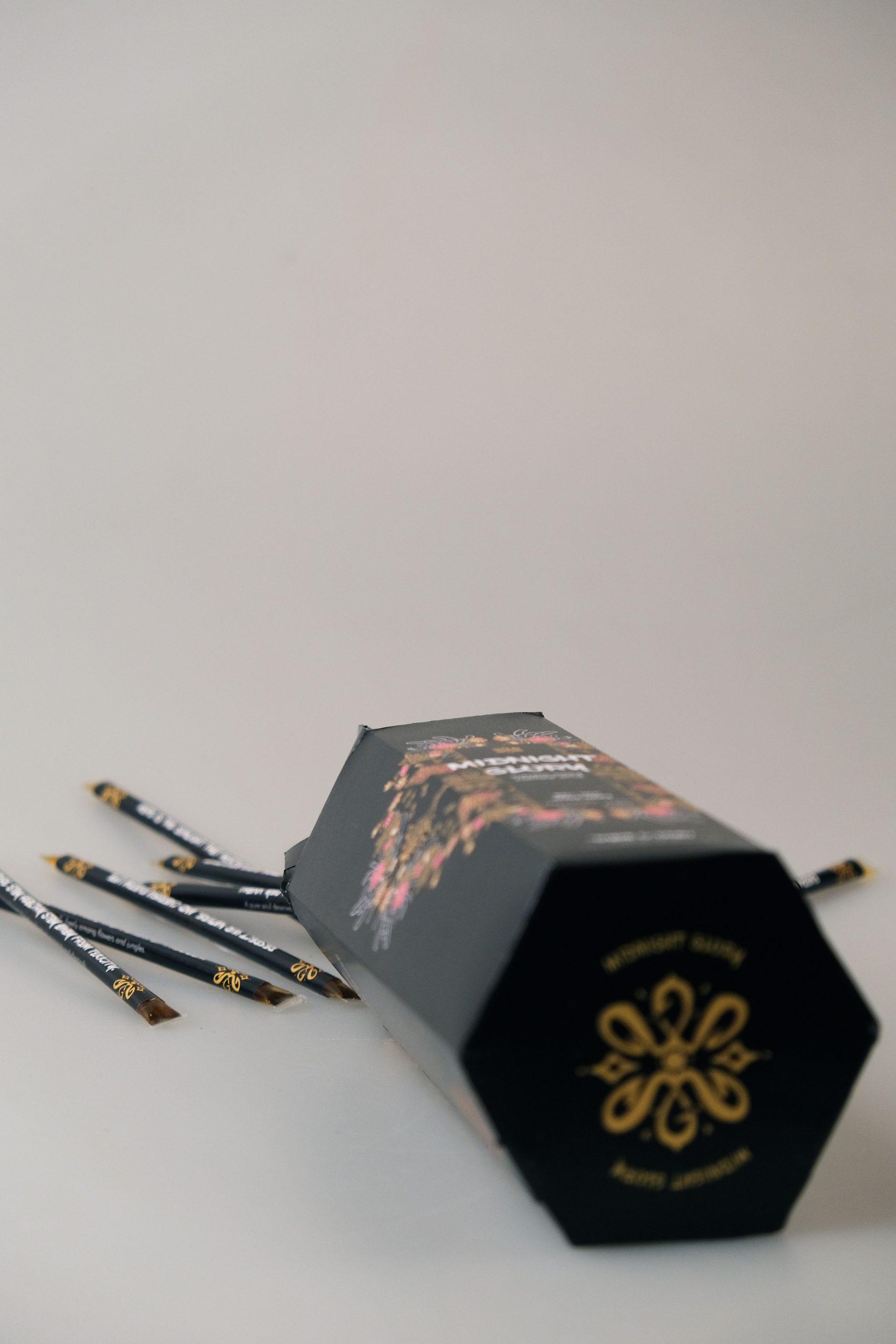 Midnight Glory Honey – Packaging Of The World