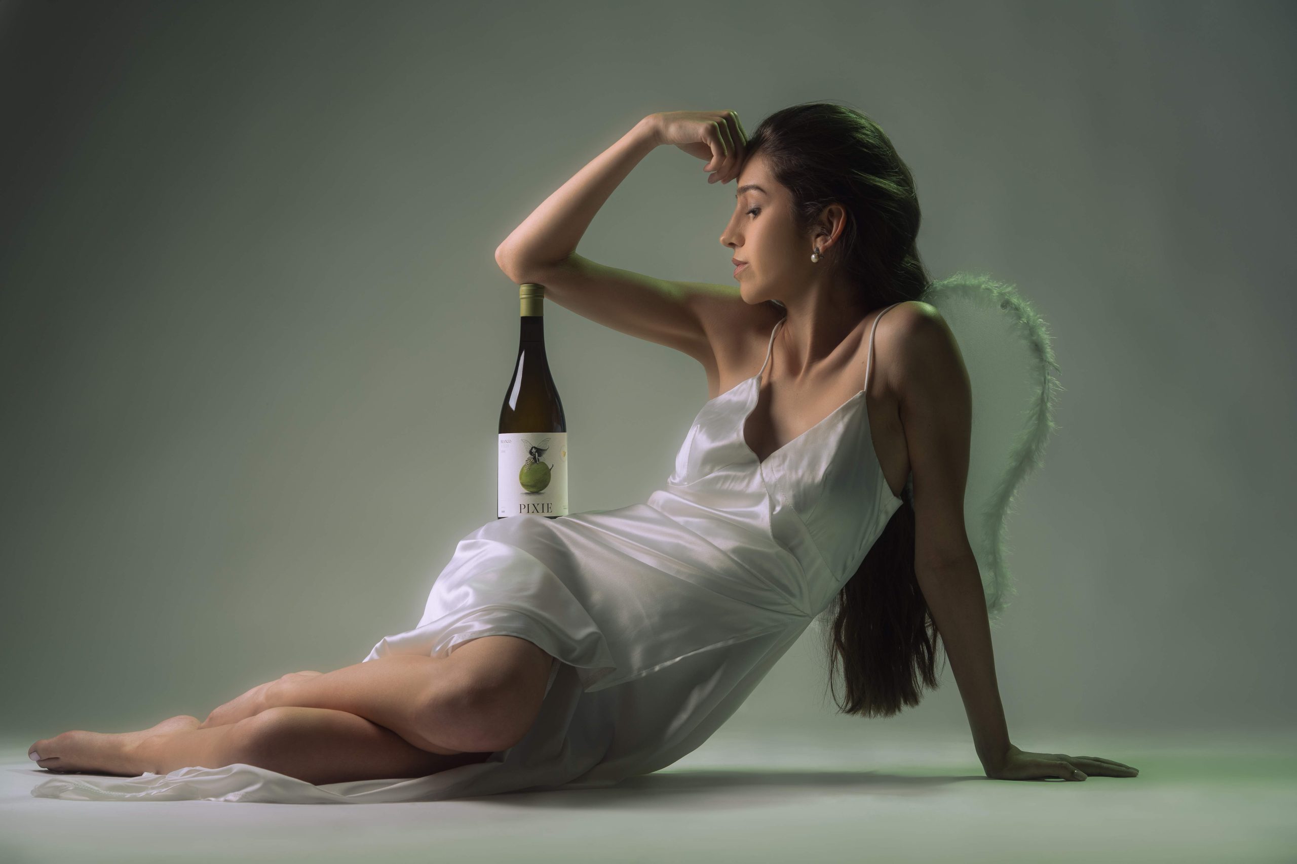 Pixie Wine: A Meeting of Earth, Time, and Visual Enchantment – Packaging Of The World