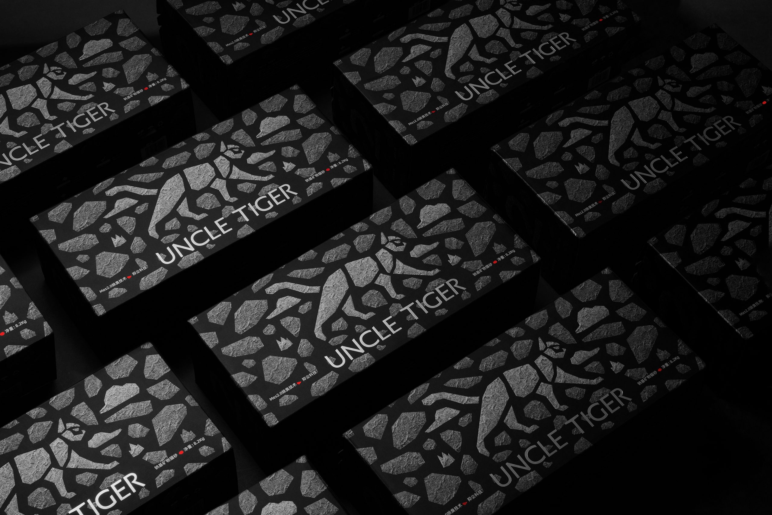 Uncle Tiger Cat Litter X LBD – Packaging Of The World